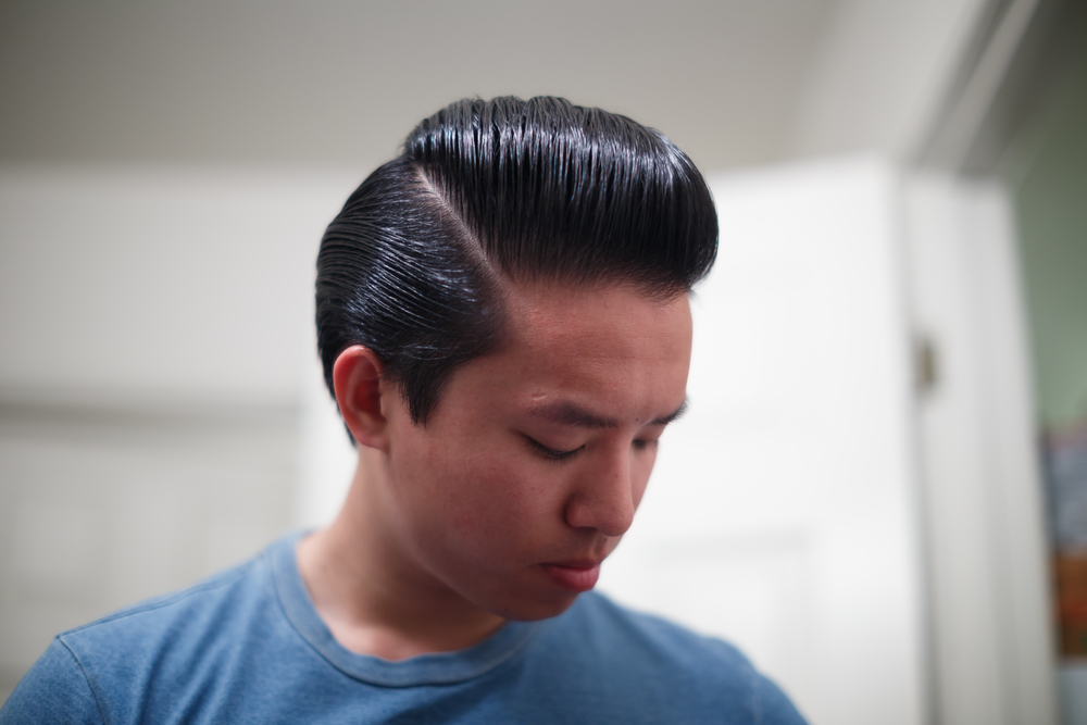 Rekomendasi Pomade Untuk Rambut Kering, Kenali Karakteristiknya ...